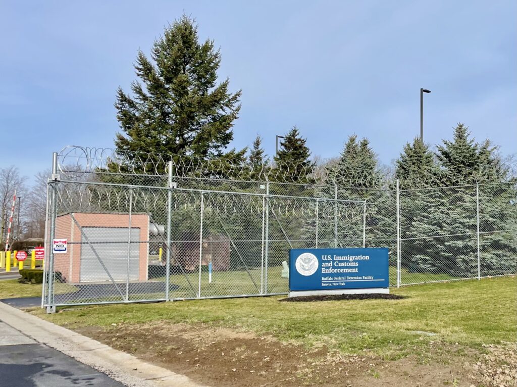 Minnesota foster youth are tortured with solitary confinement: Report ...